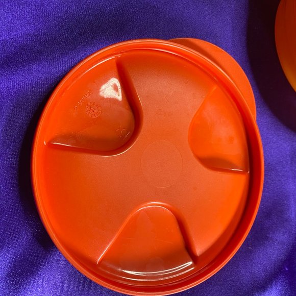Tupperware | Kitchen | Tupperware Bowls Interlocking Snap Together Seal ...